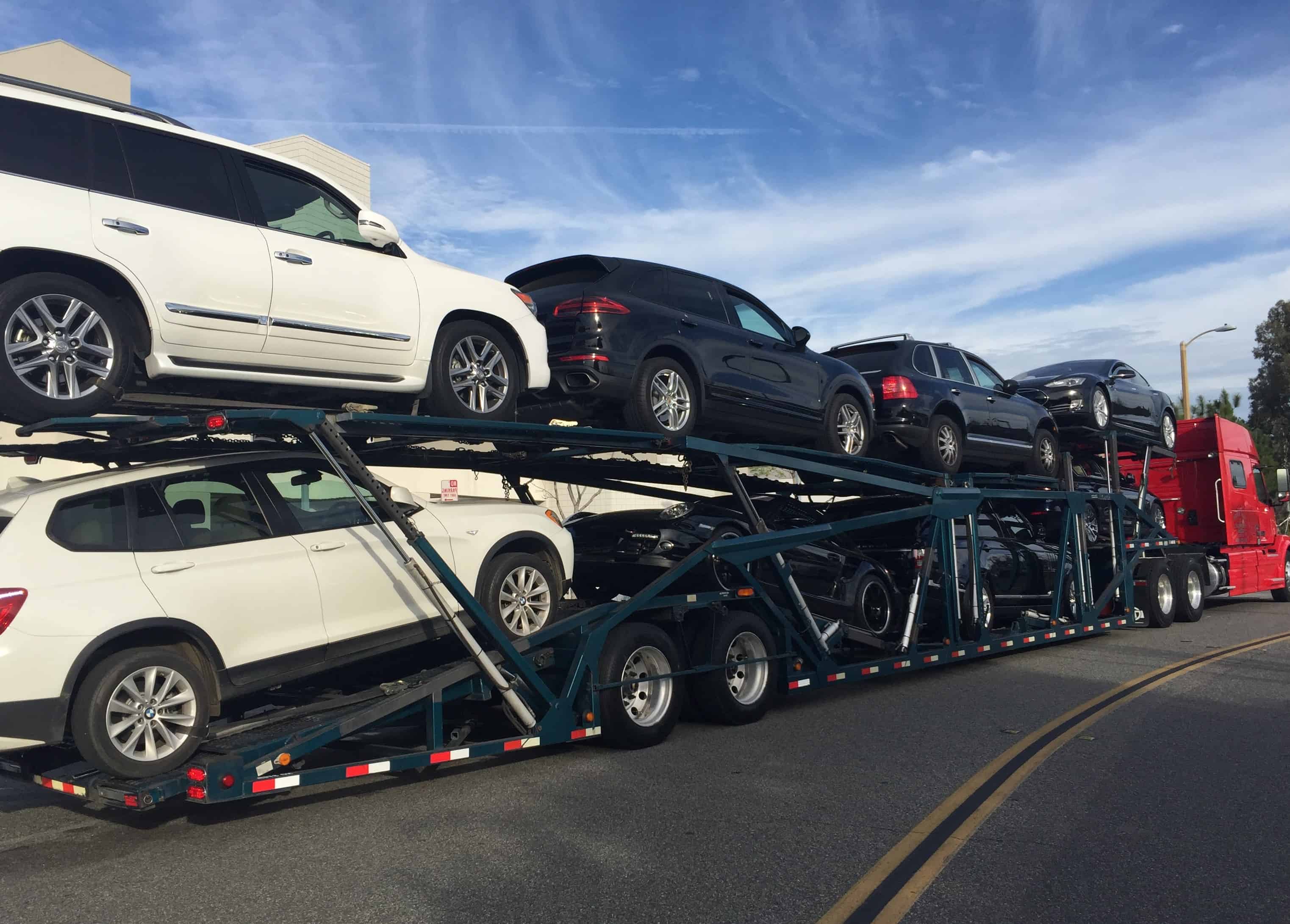 Considerations For Shipping Your Car | Reindeer Auto Relocation